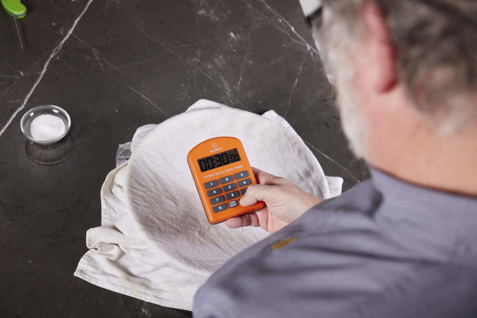 Making sourdough bread: times and temps